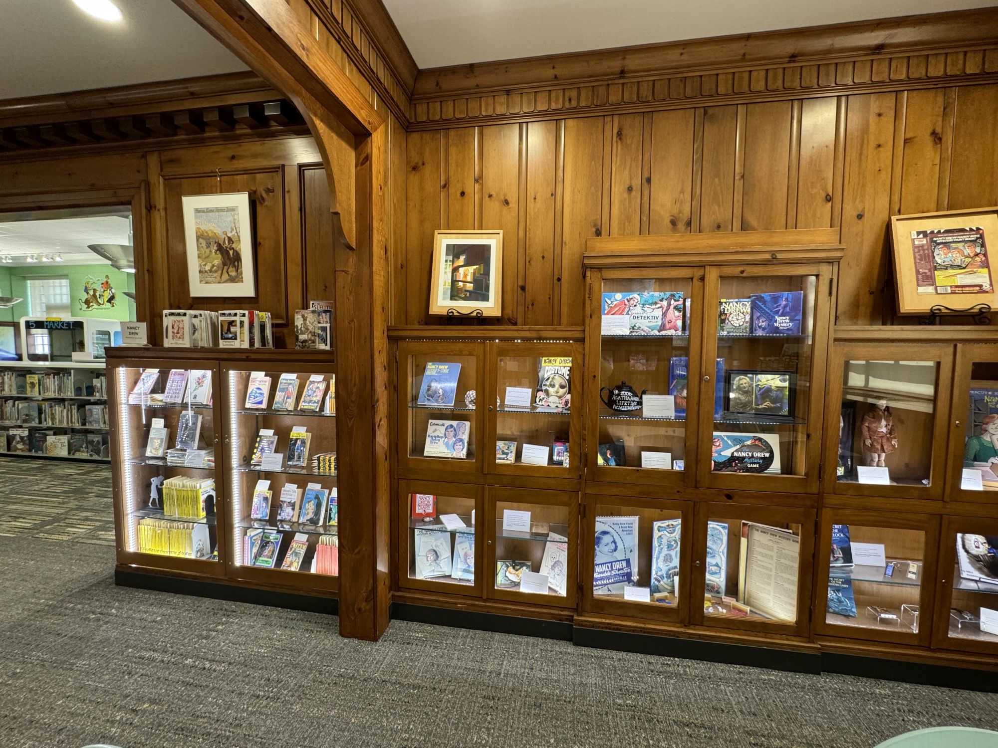 World’s largest Nancy Drew Collection is at the Toledo Library courtesy ...